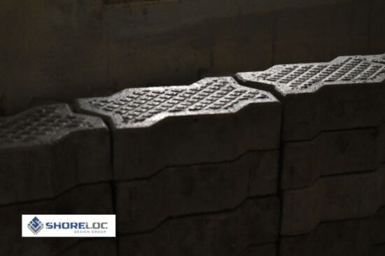 The Installation Process for Interlocking Retaining Wall Blocks - ShoreLoc